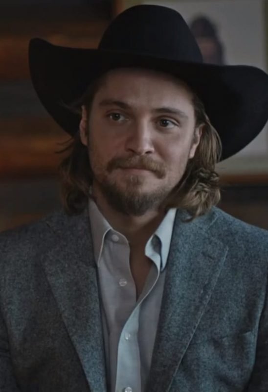 Yellowstone S03 Kayce Dutton Blazer | UniversalJacket