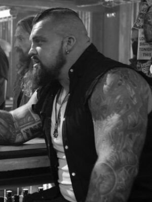 The Expendables 4 Eddie Hall Vest | Universal Jacket